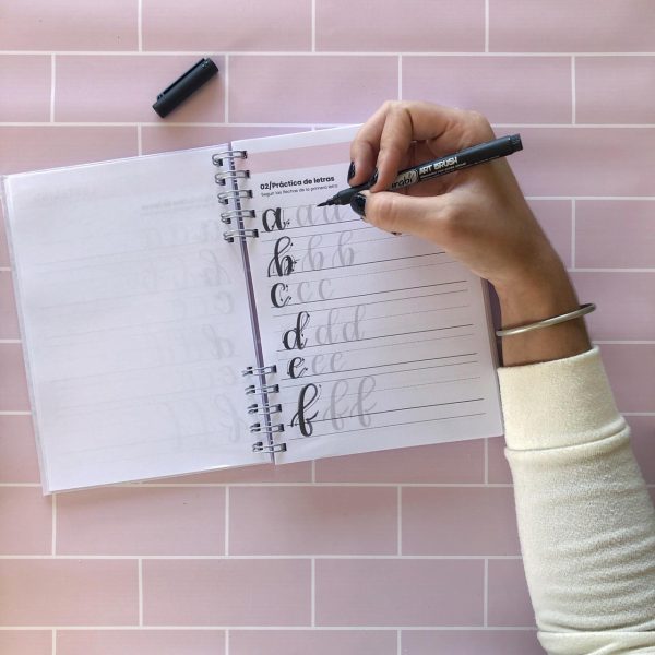 Cuaderno de Lettering – Night | Mupe